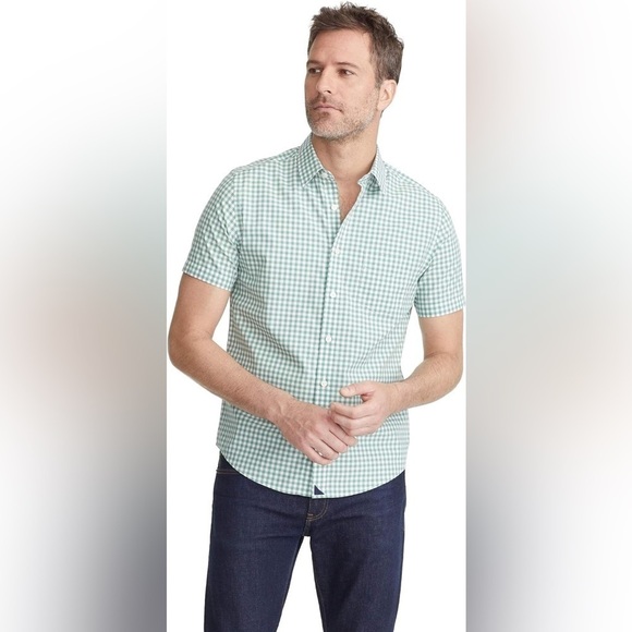 UNTUCKit | Shirts | Untuckit Voss Short Sleeve Button Down Shirt Green ...